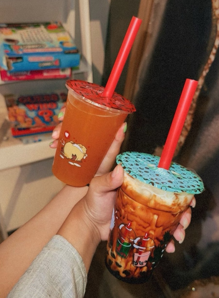 From Boba Runs to Swim Meets: A First Year’s Journey | Johns Hopkins ...